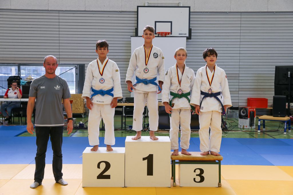Berliner Judoka der u15 erkämpften 10 Nordostdeutsche Meistertitel ...
