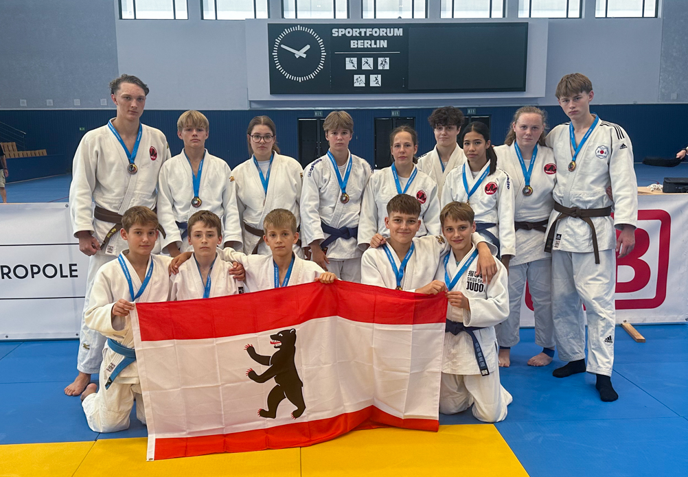 Berliner Sportschüler*Innen gewannen zwei Bronzemedaillen im Bundesfinale „Jugend trainiert für ...